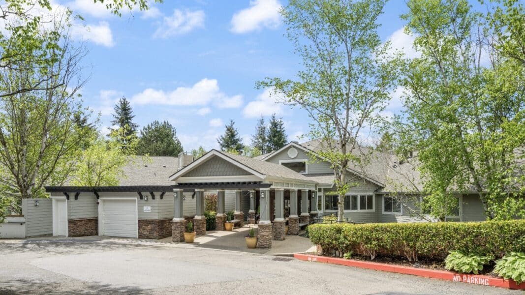 View Regency Park Community Photos | Cascade Living Group