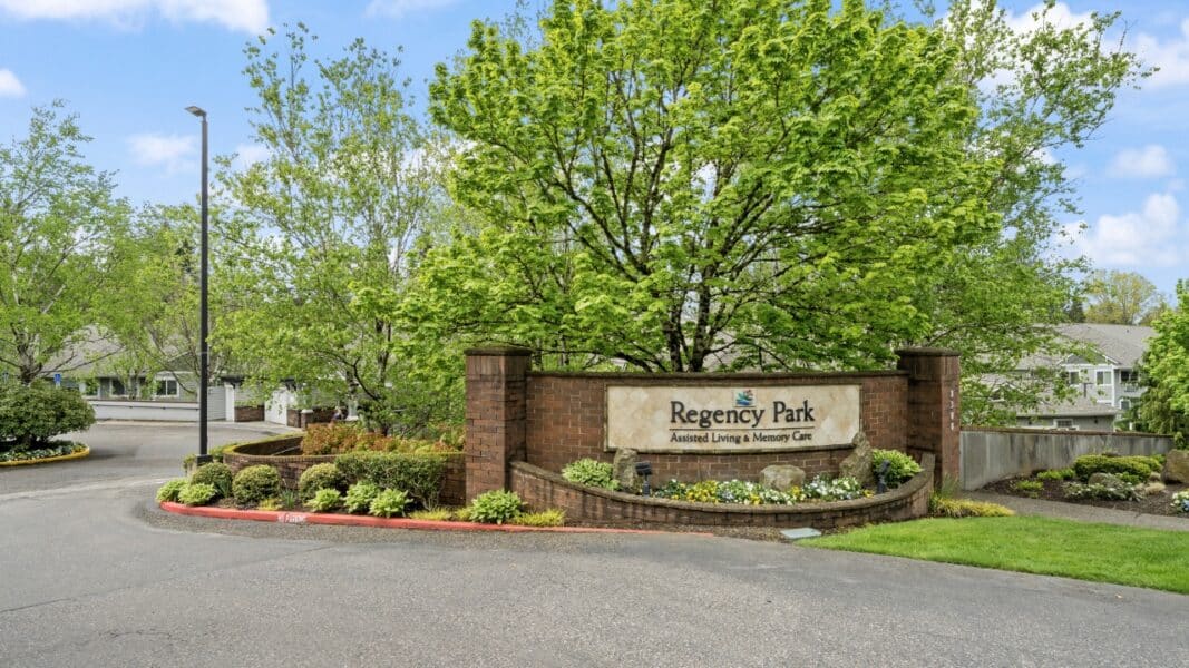 View Regency Park Community Photos | Cascade Living Group